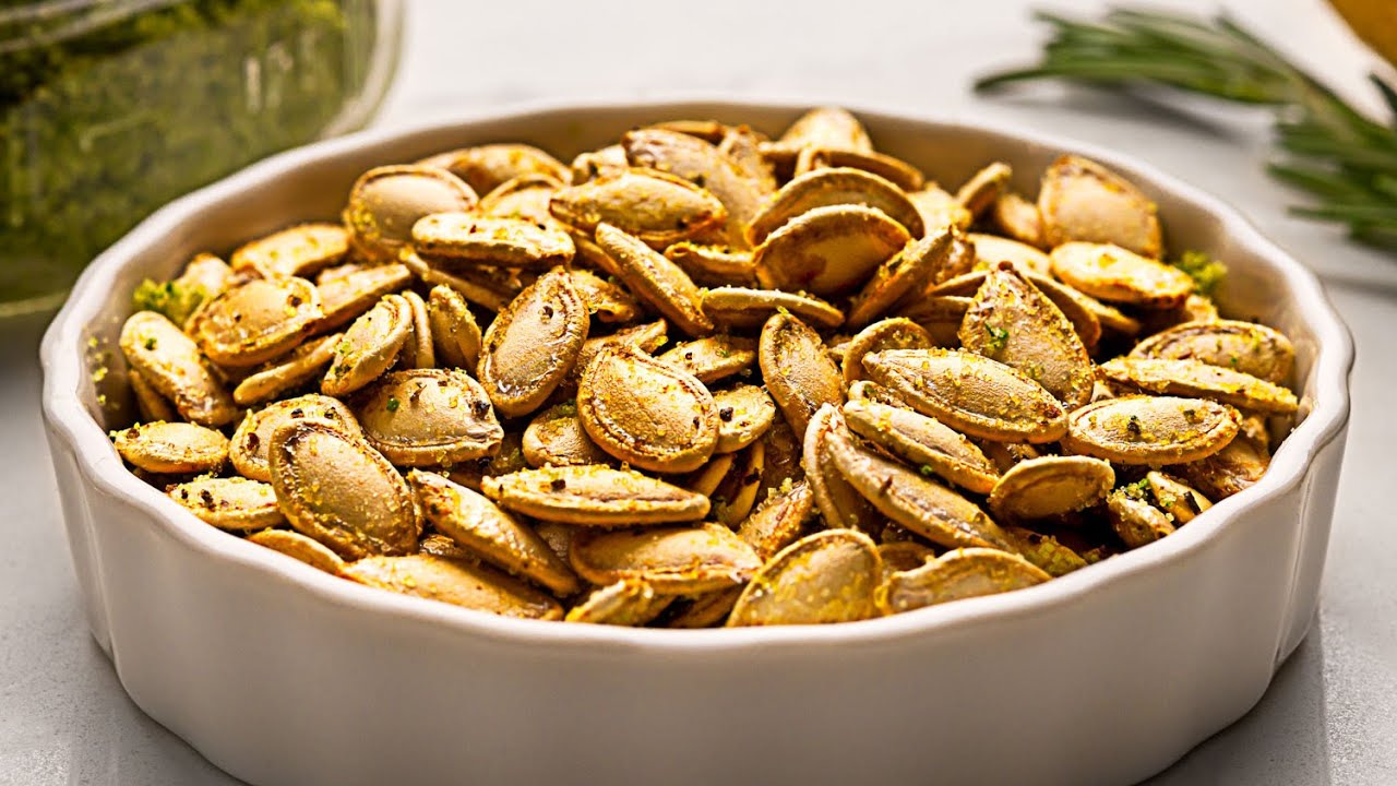 Roasted Pumpkin Seed Recipe (with Video)